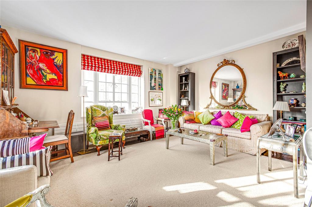 Swan Court, Chelsea Manor Street... 2 bed apartment - £1,325,000