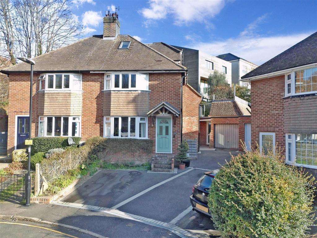 Valence Road, Lewes, East Sussex 3 bed semi-detached house - £595,000