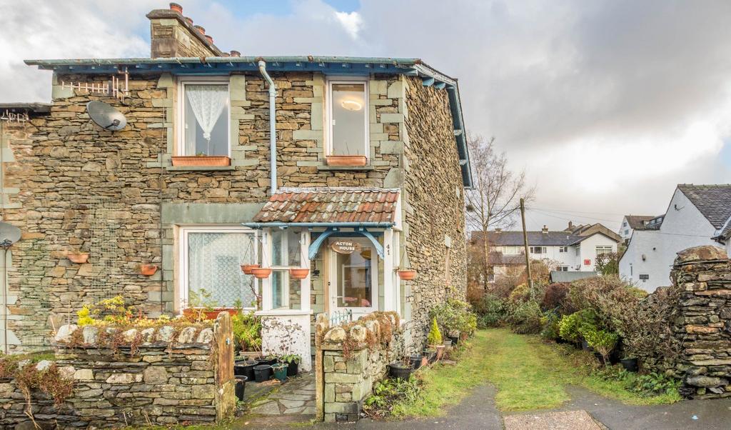 41 Craig Walk, Windermere 3 bed terraced house - £310,000
