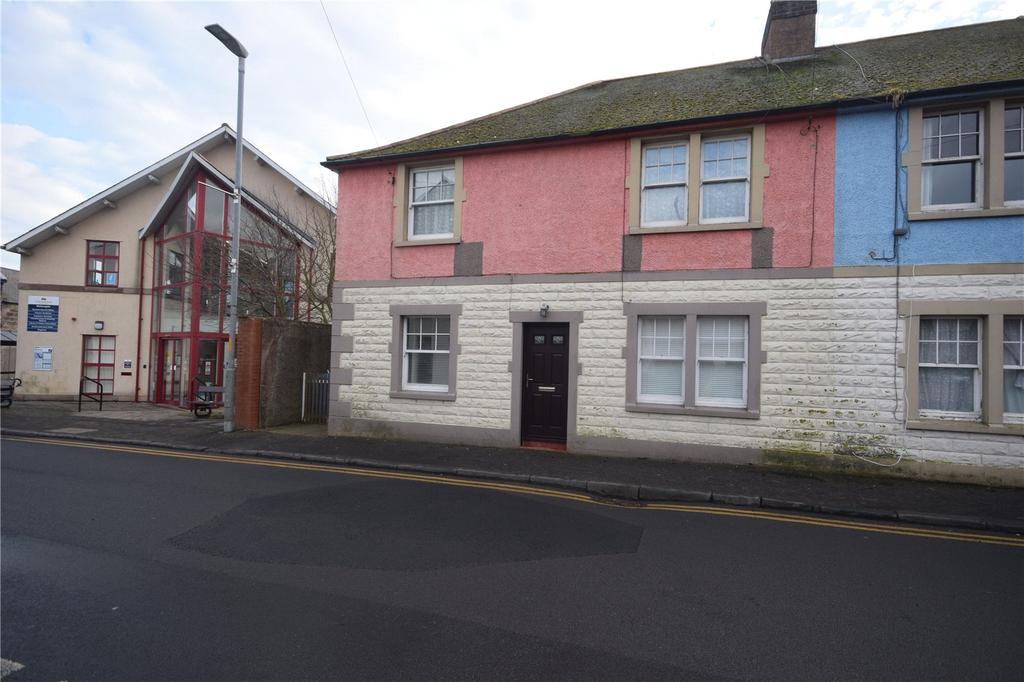 Walkergate, Berwick-upon-Tweed... 2 bed apartment - £575 pcm (£133 pw)