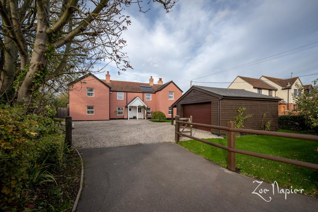 Althorne 5 bed farm house - £850,000