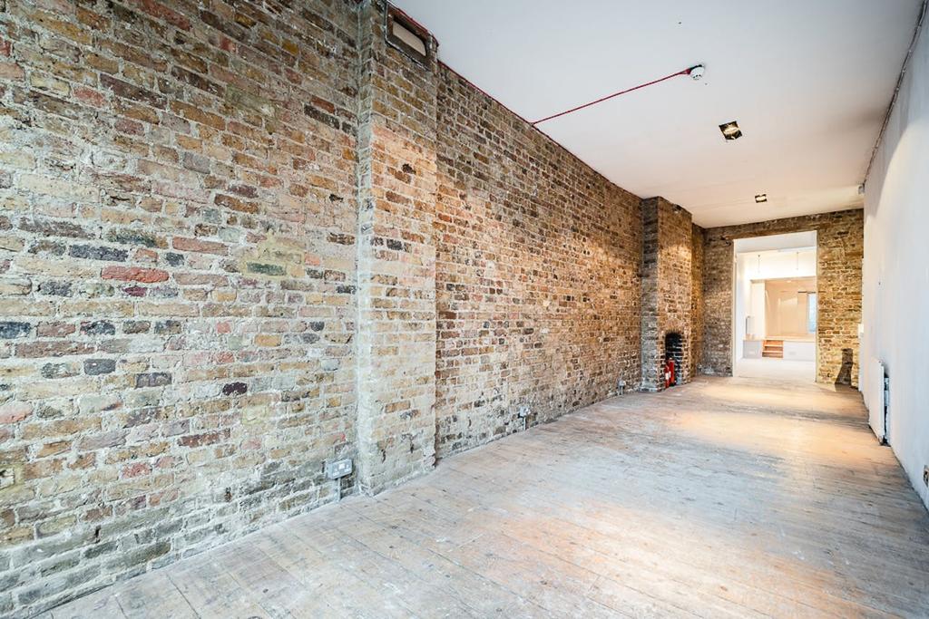 124 Upper Street, Islington, N1 1QP Retail property (high street) - £ ...