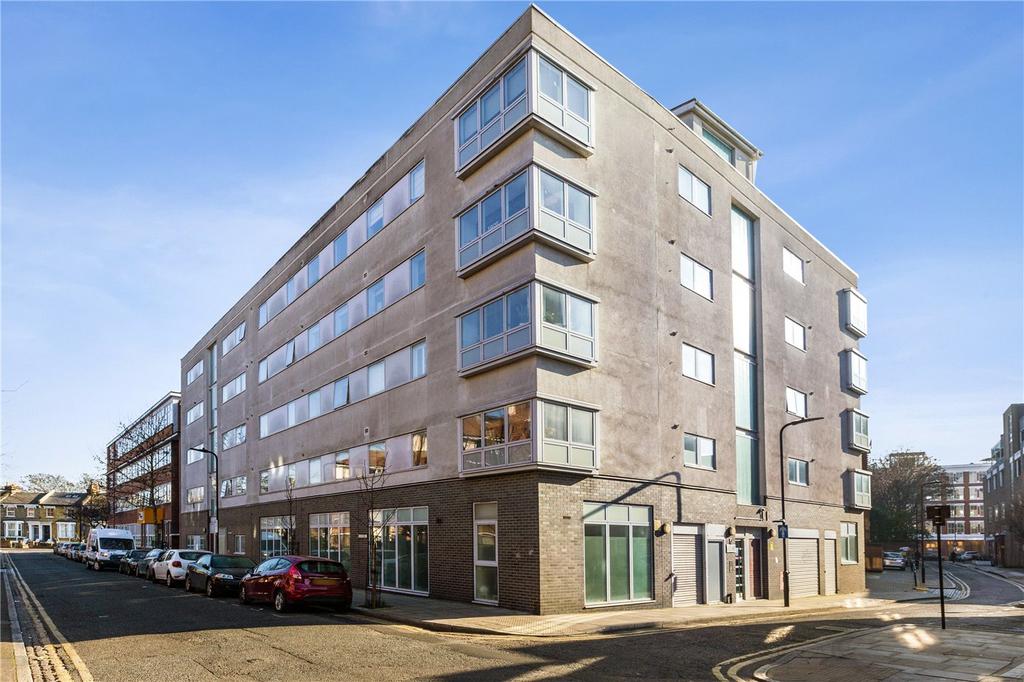 Dunn Street, London, E8 2 bed apartment - £450,000