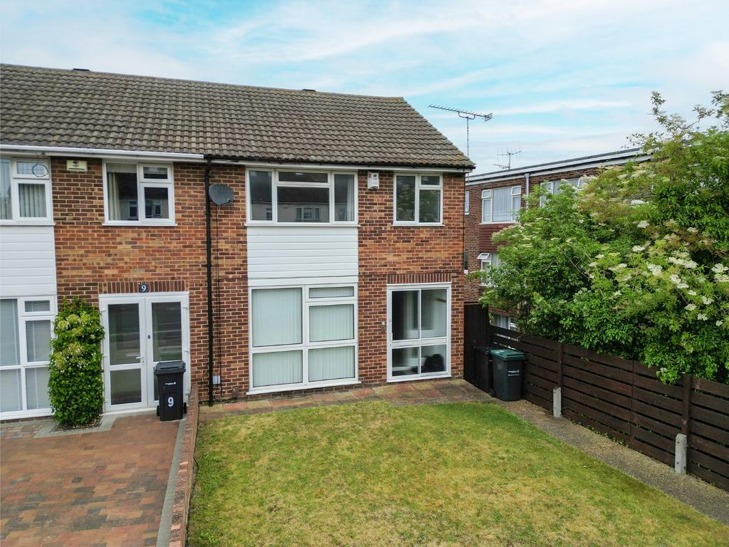 Chalk Road, Gravesend, Kent, DA12 3 bed end of terrace house for sale - £365,000