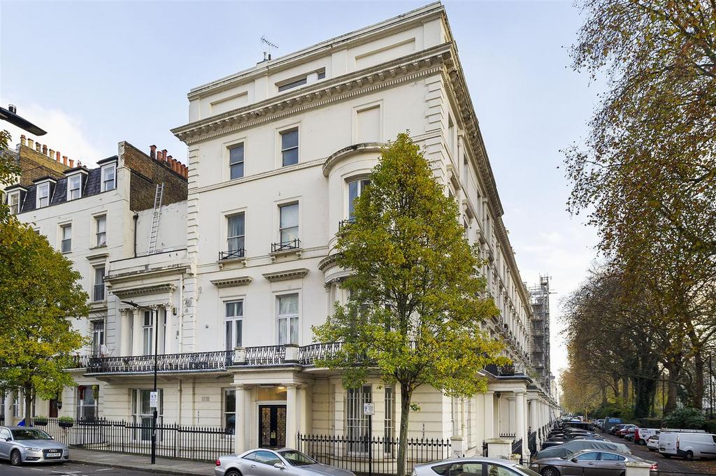 Westbourne Terrace, London 1 bed apartment - £525,000