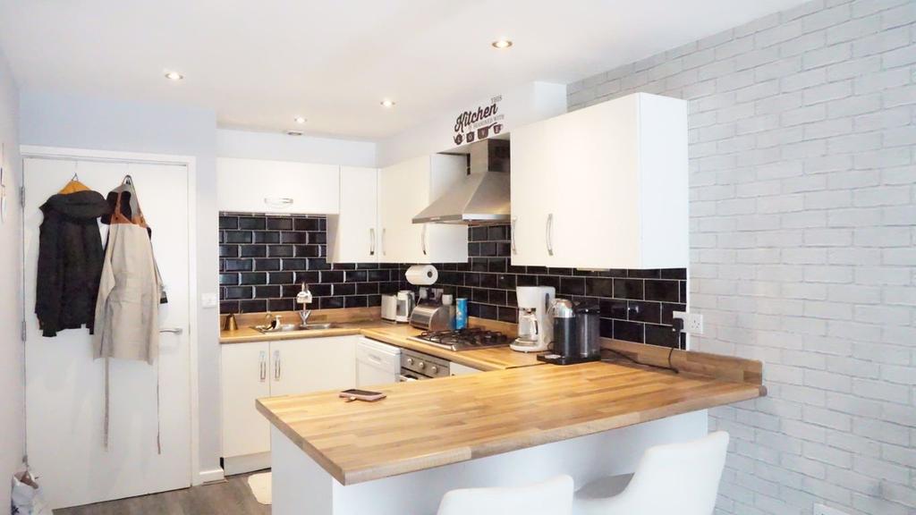 123 Marfleet Lane, Hull, HU9 5RN 3 bed terraced house - £745 pcm (£172 pw)