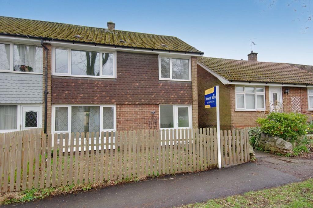 Radburn Court, Stapleford. NG9 8LE 3 bed terraced house - £825 pcm (£ ...