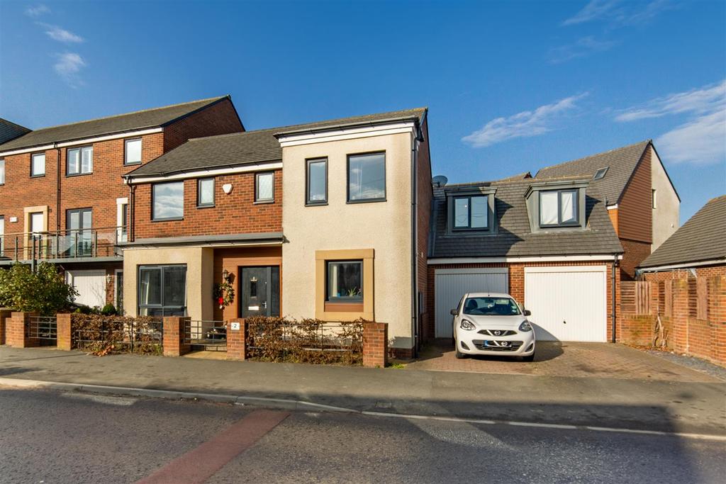 Roseden Way Great Park Ne13 3 Bed Detached House £299 950