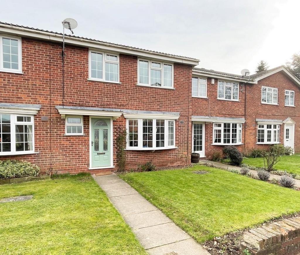 Croft Rise, East Bridgford, Nottingham 3 bed townhouse - £289,950
