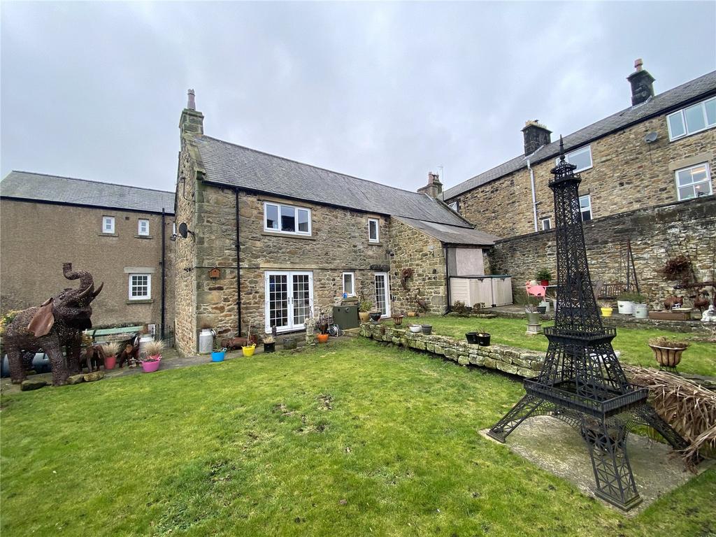 Bellingham, Northumberland, NE48 3 bed link detached house - £275,000
