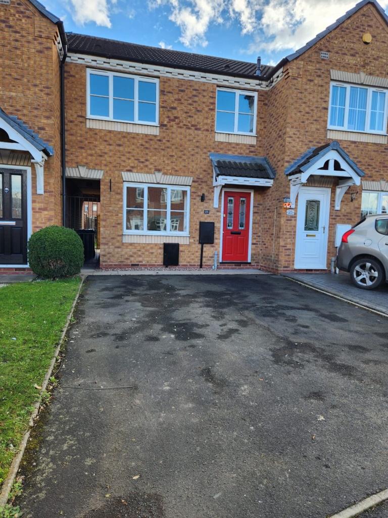 Leveson Drive, Tipton, DY4 9TD 3 bed semi-detached house - £995 pcm (£ ...