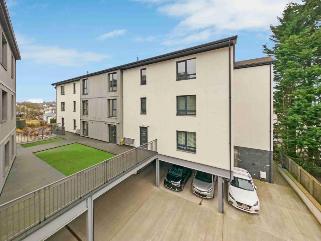Jeanfield Road, Perth, Perthshire... 2 bed apartment - £160,000