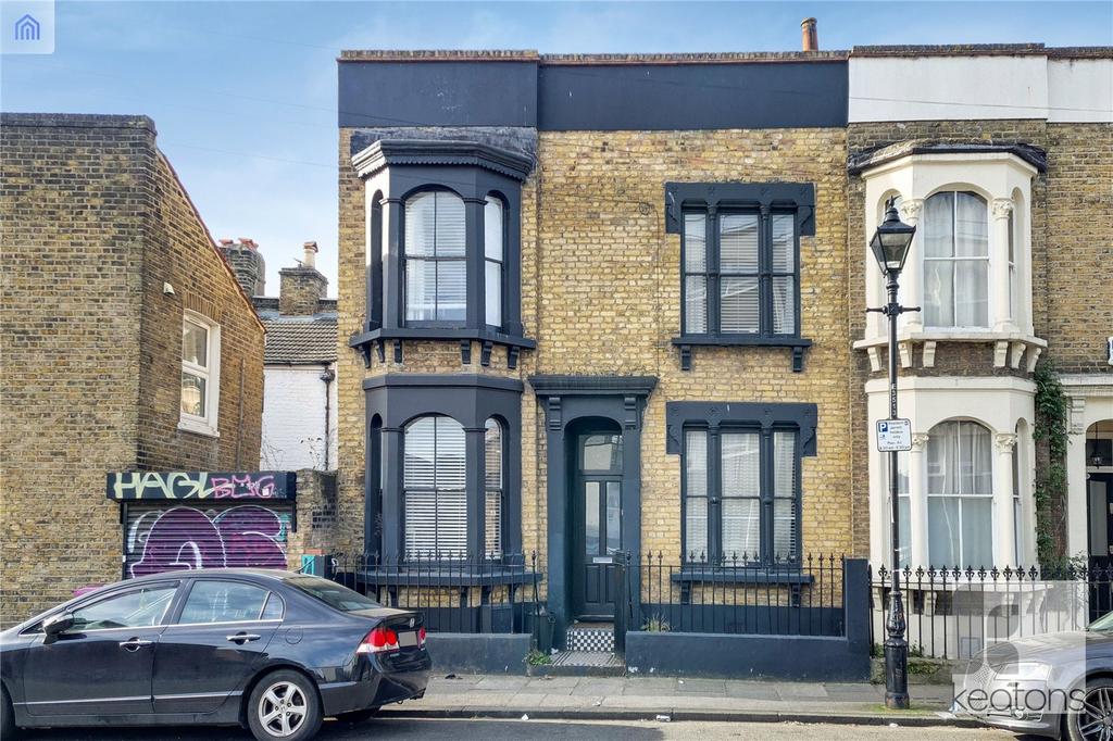 Eric Street, Bow, London, E3 5 bed terraced house - £5,000 pcm (£1,154 pw)