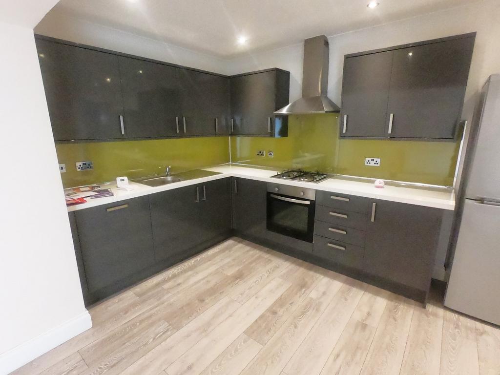Wellgate Street, Larkhall ML9 3 bed terraced house - £129,995