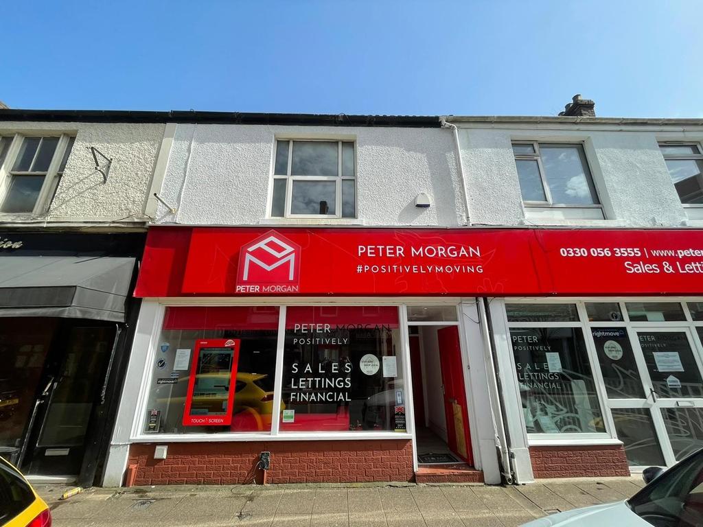 Windsor Road, Neath, Neath Port... 1 bed flat - £550 pcm (£127 pw)