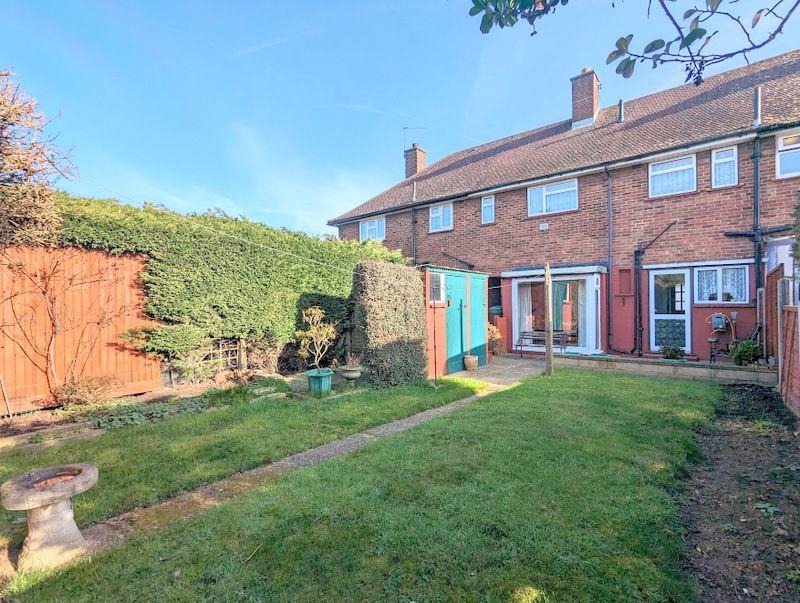 Sparrow Farm Drive, Feltham 3 bed terraced house - £450,000