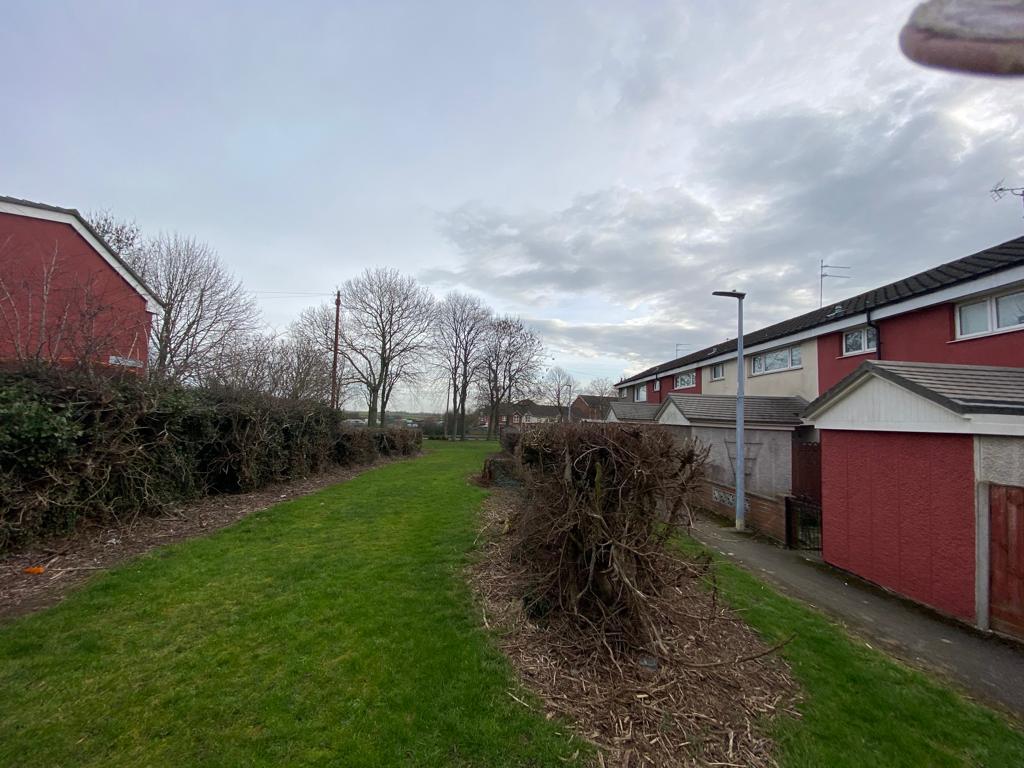 Leeming Garth, Bransholme, HU7 3 bed terraced house - £85,000