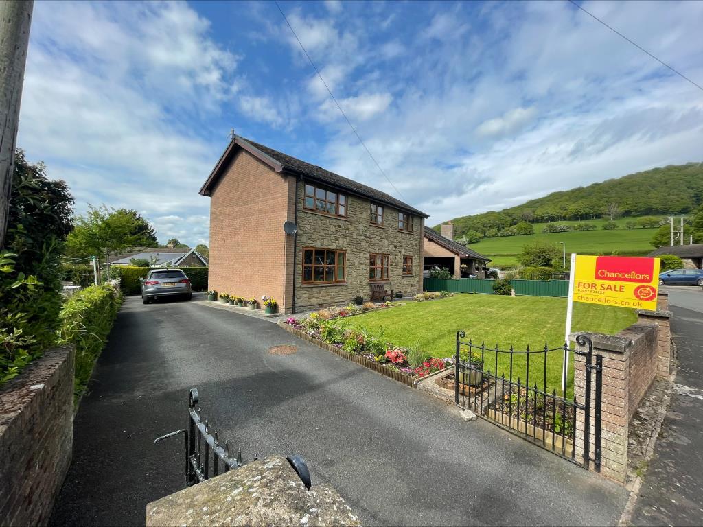 Hay on Wye, Llanigon, HR3 3 bed detached house - £375,000