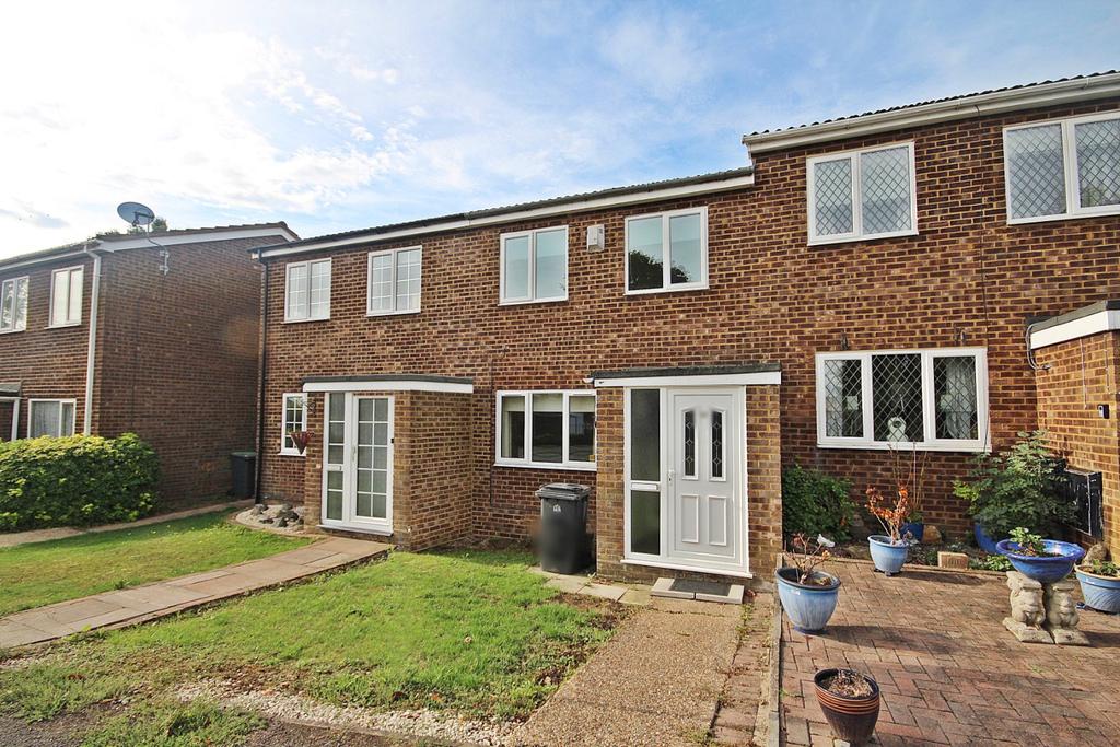 Eagle Drive, Flitwick, Bedford... 2 bed terraced house - £280,000