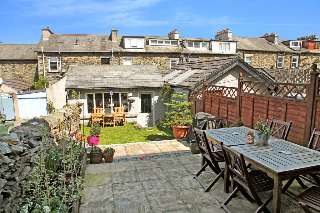 5 Thornthwaite Road, Windermere, Cumbria, LA23 2DN 3 bed end of terrace ...