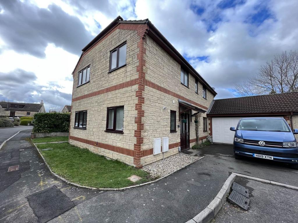 Clink Farm Court, Clink Road, Frome 4 bed house - £1,750 pcm (£404 pw)
