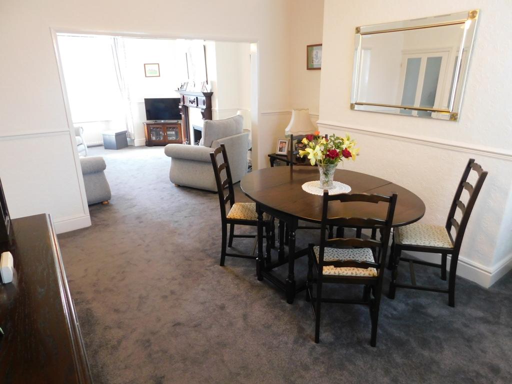 16 Copeland Road, West Auckland... 2 bed terraced house - £95,000