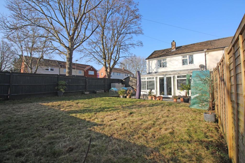 Shephall View, Stevenage 2 bed end of terrace house - £315,000