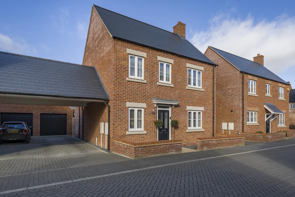 Kingsmere, Bicester, Oxfordshire, ... 4 bed detached house - £525,000