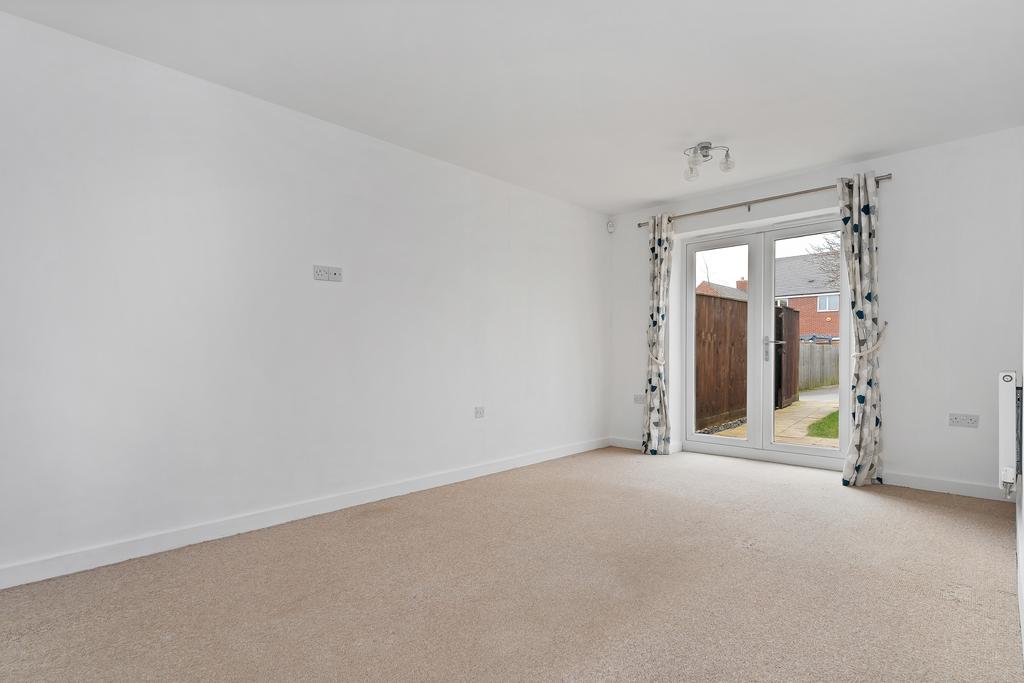 Hazel Lane, Kings Cliffe, PE8 3 bed semi-detached house - £1,100 pcm (£ ...