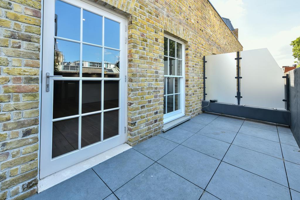 Dalston Lane Terrace, London, E8 3 bed apartment - £765,000