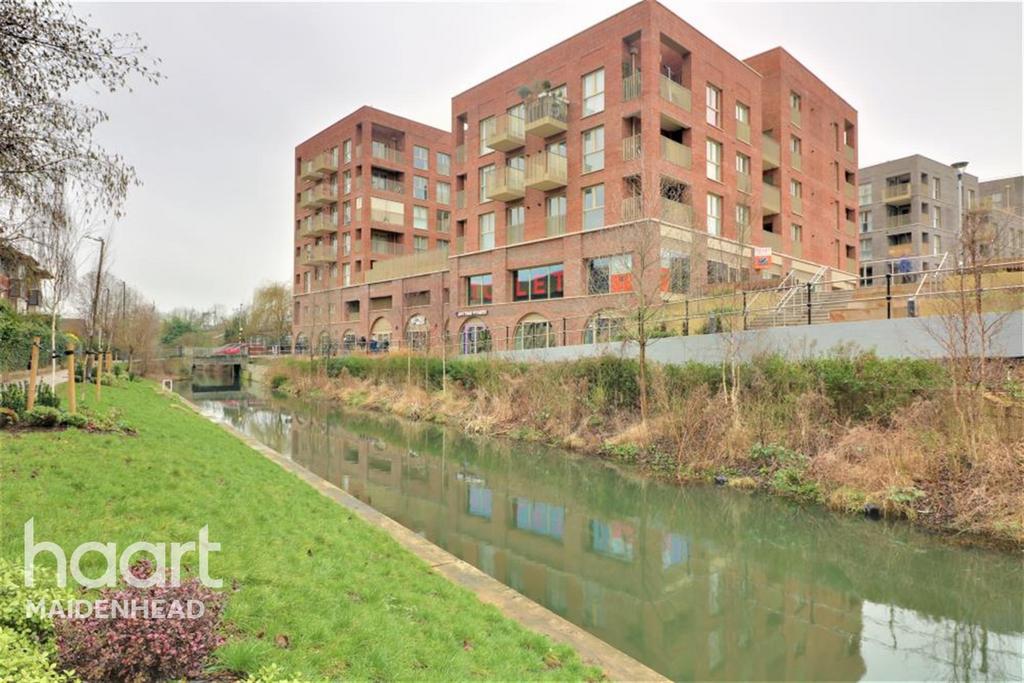 Central Maidenhead, Cooper Court 1 bed flat - £1,550 pcm (£358 pw)