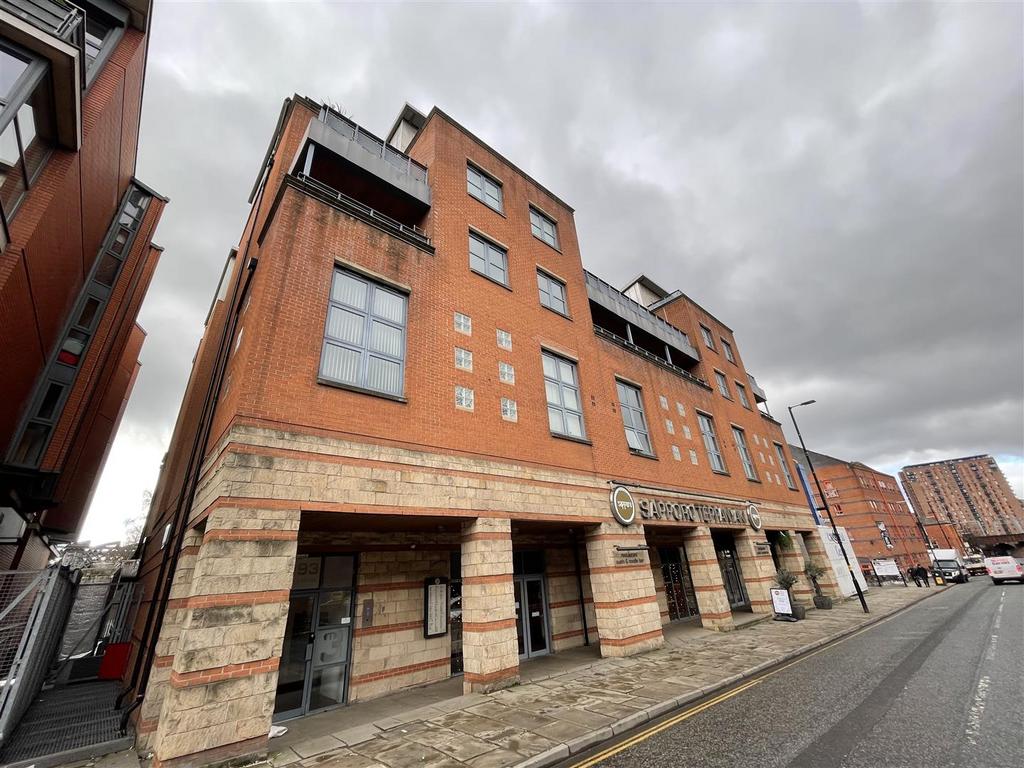 M3, 91 Liverpool Road, Manchester 1 bed duplex - £190,000