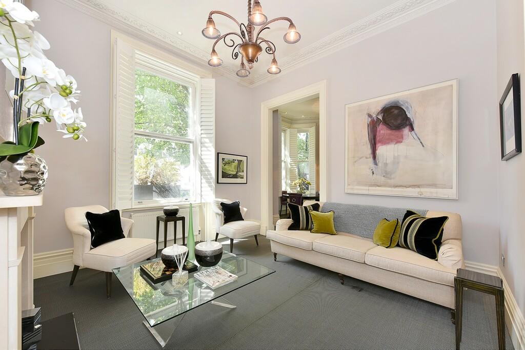 Redcliffe Gardens, Chelsea, SW10 1 bed flat - £2,600 pcm (£600 pw)