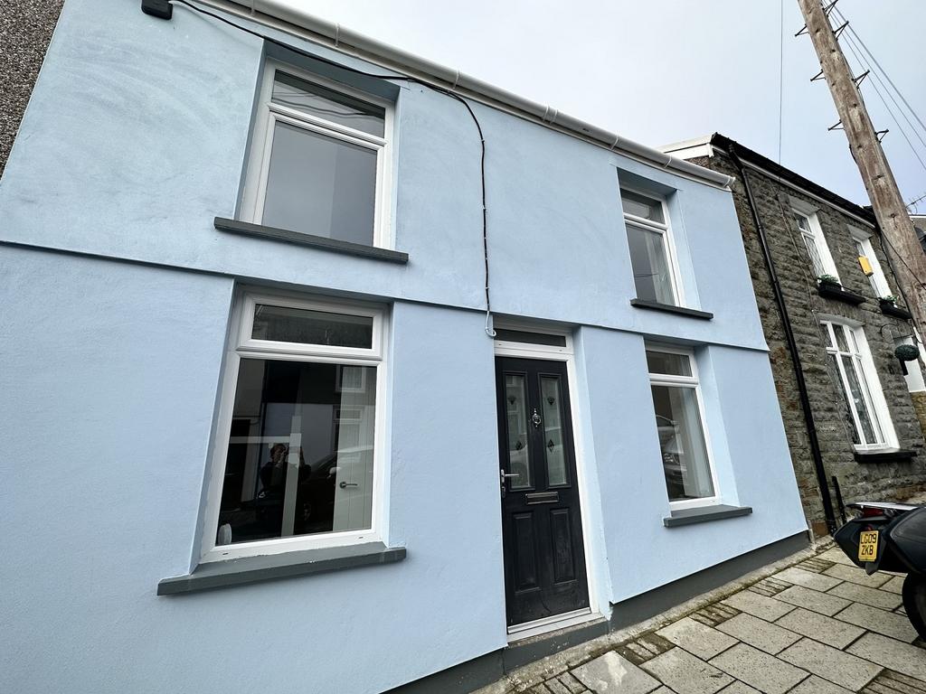 Madeline Street, Pentre, Rhondda... 2 bed terraced house - £119,995