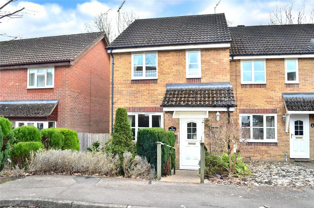 East Grinstead, West Sussex, RH19 3 bed end of terrace house - £425,000