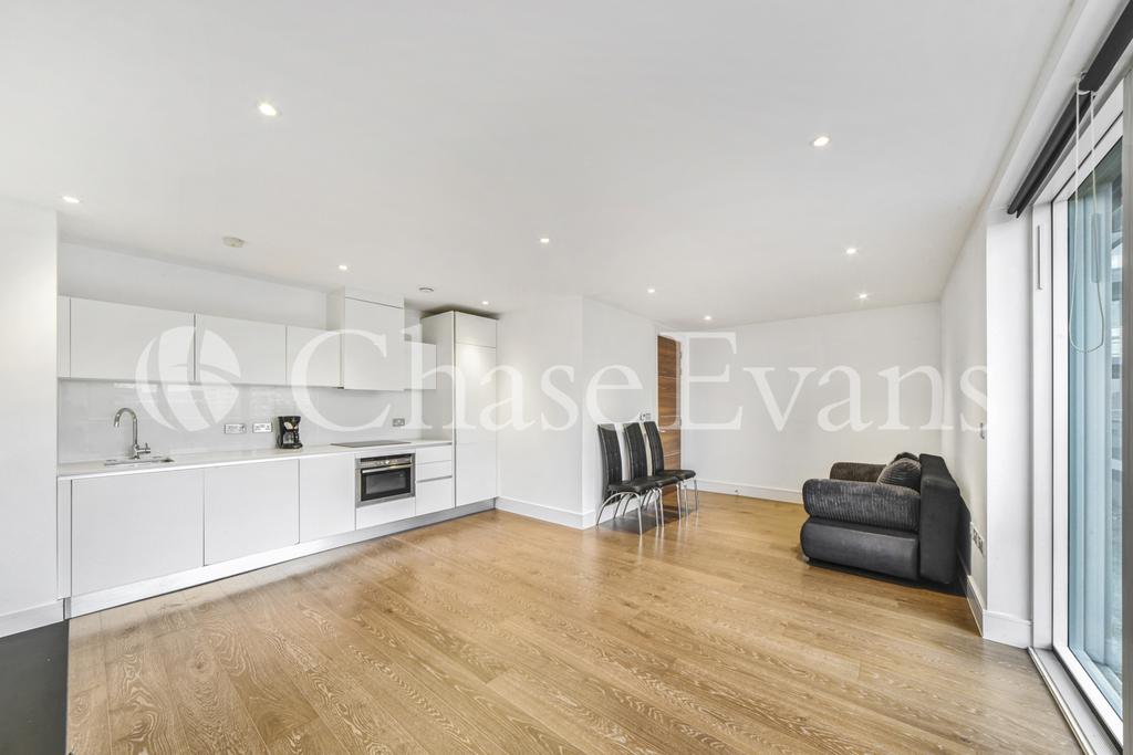 Wallace Court, Kidbrooke Village... 1 bed apartment - £1,863 pcm (£430 pw)
