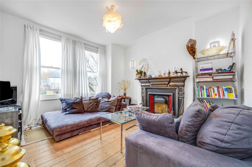 Welham Road, Furzedown, SW16 3 bed flat for sale - £475,000