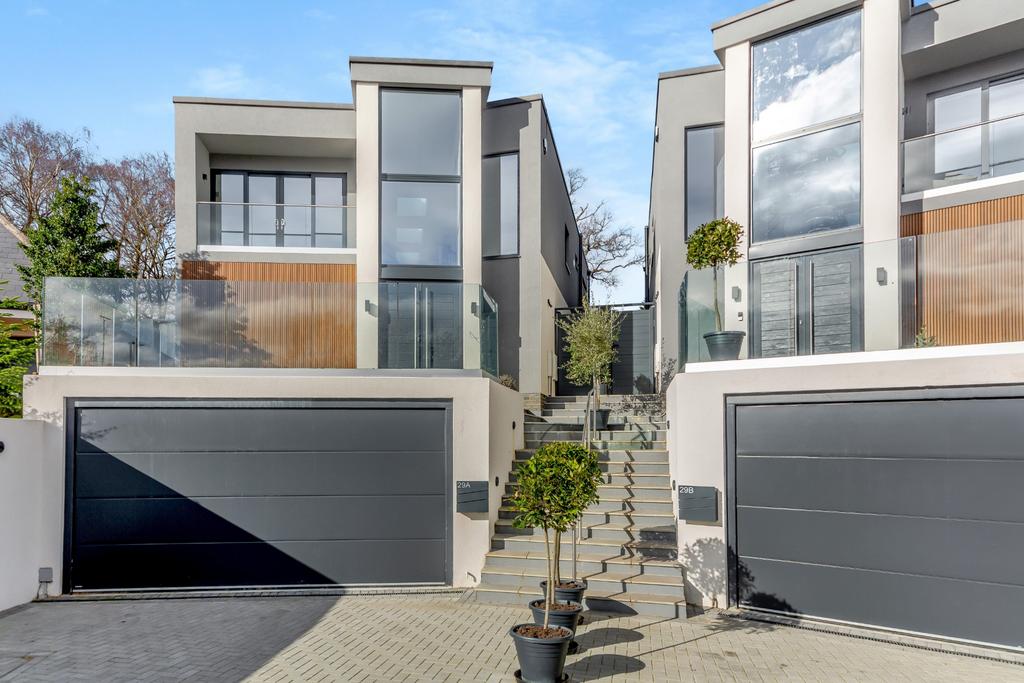 Tunnel Wood Close, Watford, WD17 4SW 5 bed detached house - £1,475,000