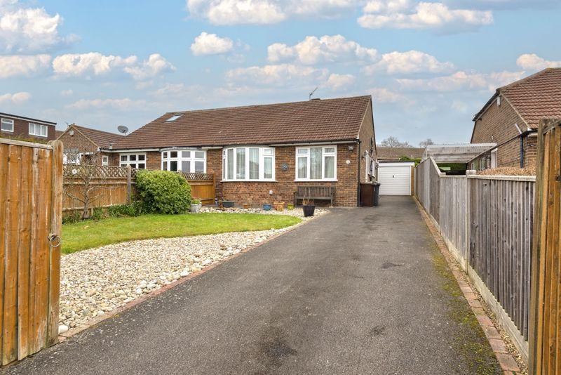 Pen Way, Tonbridge 2 bed semi-detached bungalow - £410,000