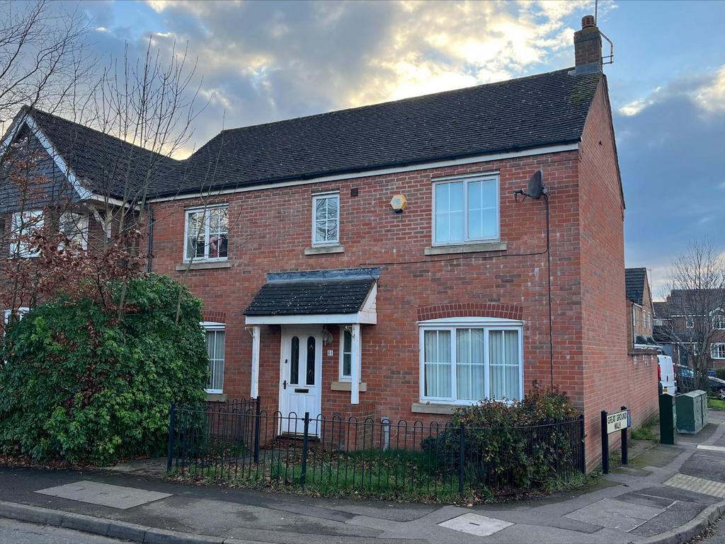 Wake Way, Grange Park, Northampton NN4 3 bed detached house - £299,995