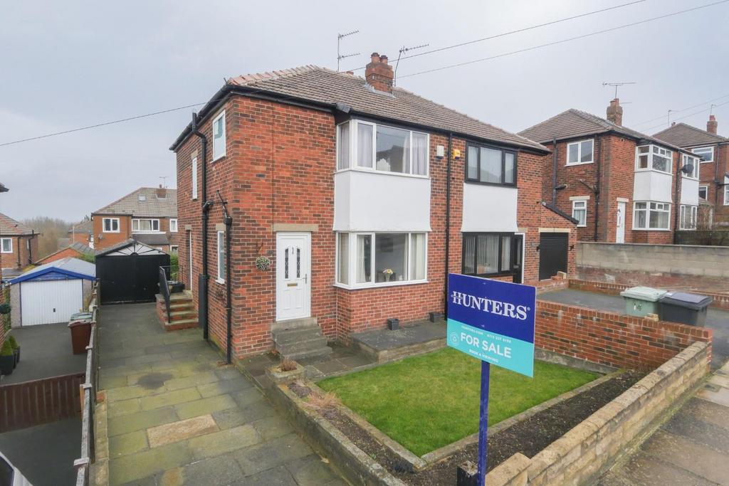 Hillfoot Avenue, Pudsey, Leeds, LS28 7QN 3 bed semi-detached house - £ ...