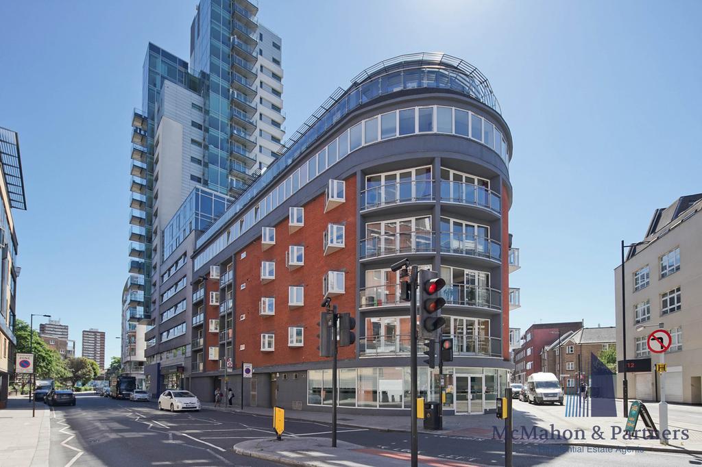 Quastel House, 32 Long Lane, London, SE1 2 bed apartment - £950,000