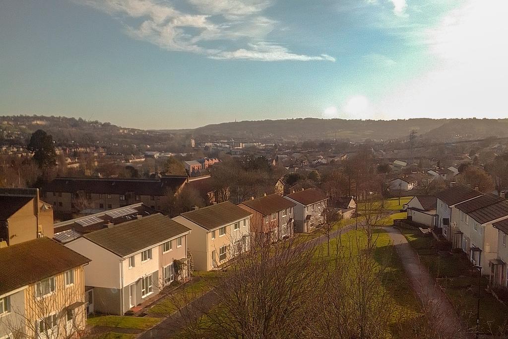 Naish House, Twerton, Bath, BA2 2 bed apartment - £195,000