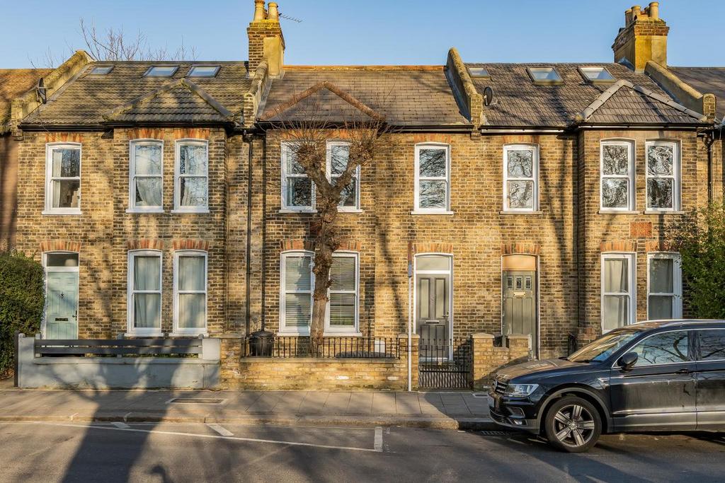 Blackshaw Road, Tooting 2 bed terraced house for sale - £700,000