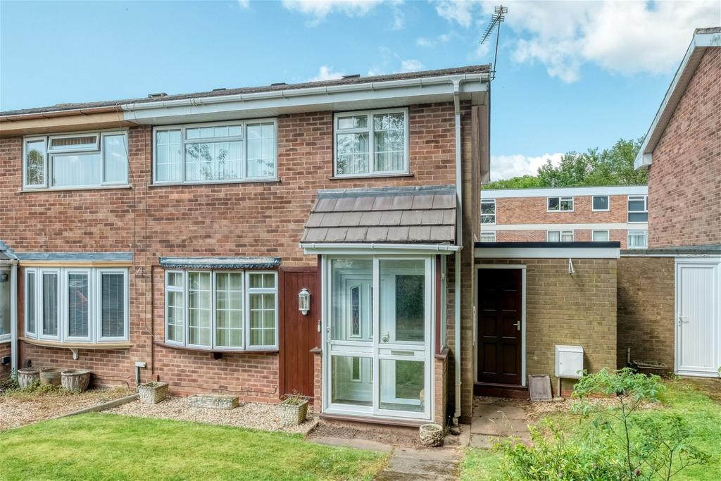 Woodend Close Webheath Redditch B97 4ly 3 Bed Semi Detached House For