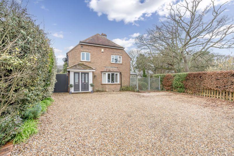 Birdham Road, Chichester 4 bed detached house - £795,000