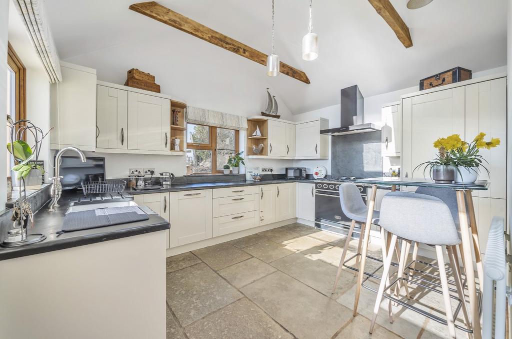 Acland Road, Landkey, Barnstaple... 3 bed semi-detached house - £530,000