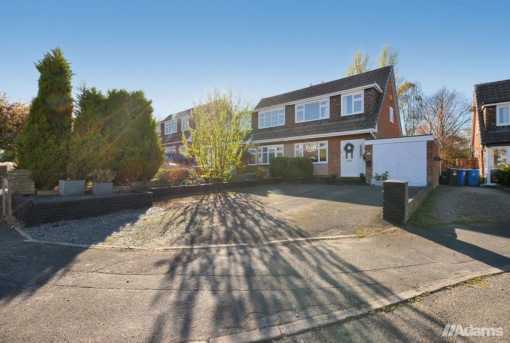 Marlston Place, Higher Runcorn 3 bed semi-detached house for sale - £ ...