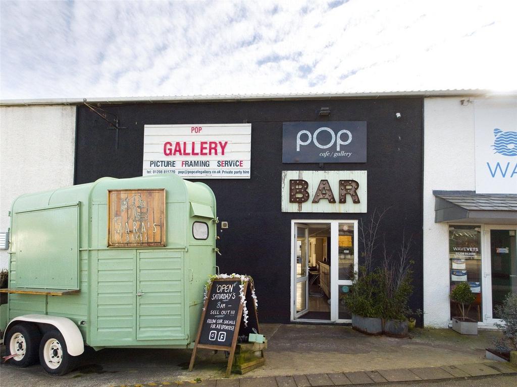 Wadebridge, Cornwall Retail property (high street) - £1,000 pcm (£231 pw)