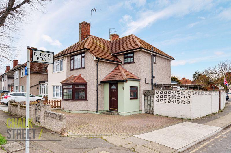 Mawney Road, Romford, RM7 3 bed semi-detached house - £525,000